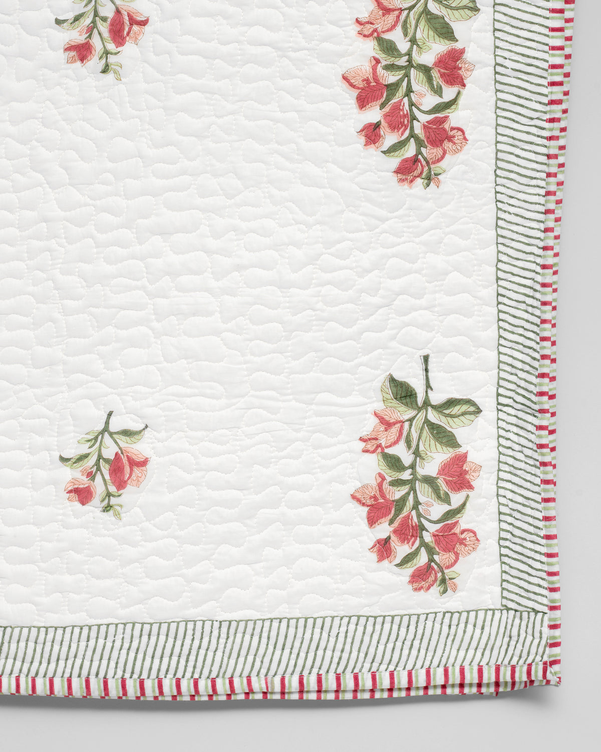 Bougainvillea Blooms Pink Quilted Bedcover-Pillow Cover Set | Rangbagh