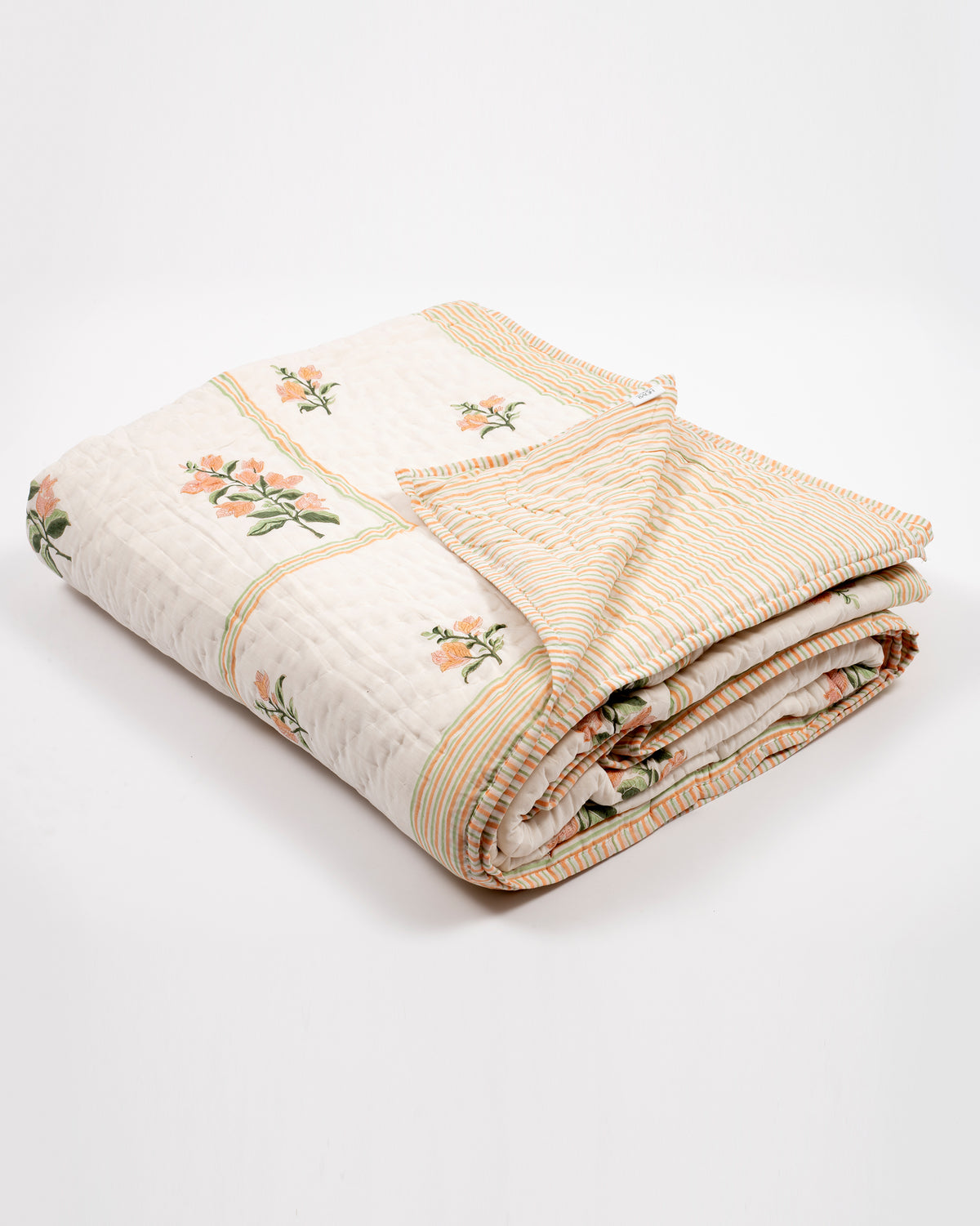 Bougainvillea Blooms Peach Quilt | Rangbagh