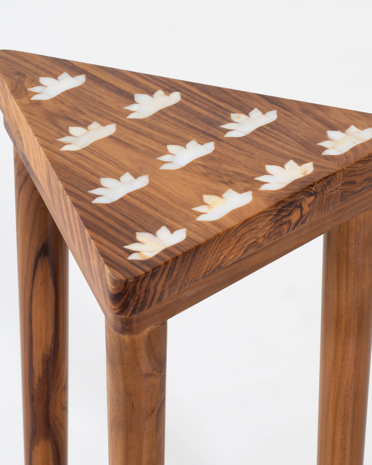 Mother of Pearl Nesting Table - Set of 3 | Rangbagh