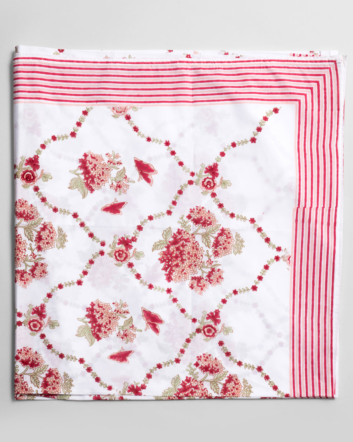 Whispering Hydrangea Pink Bedsheet | Rangbagh