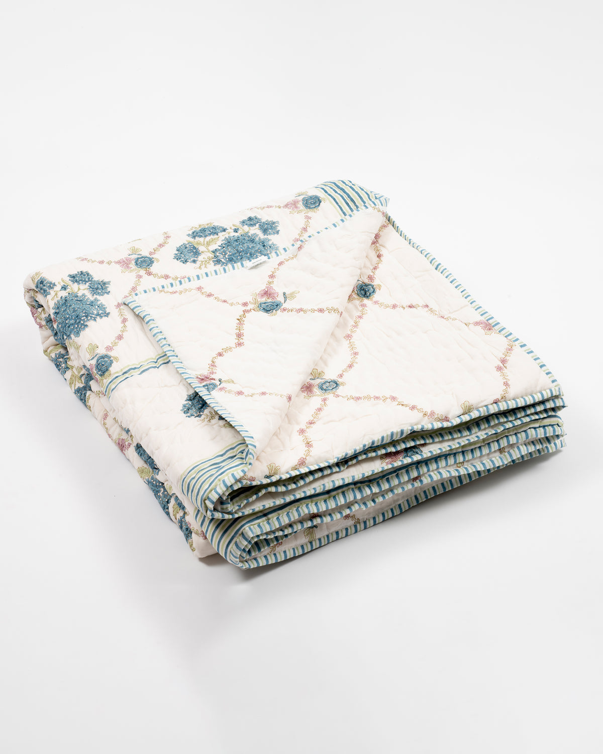 Whispering Hydrangea Blue Quilt | Rangbagh